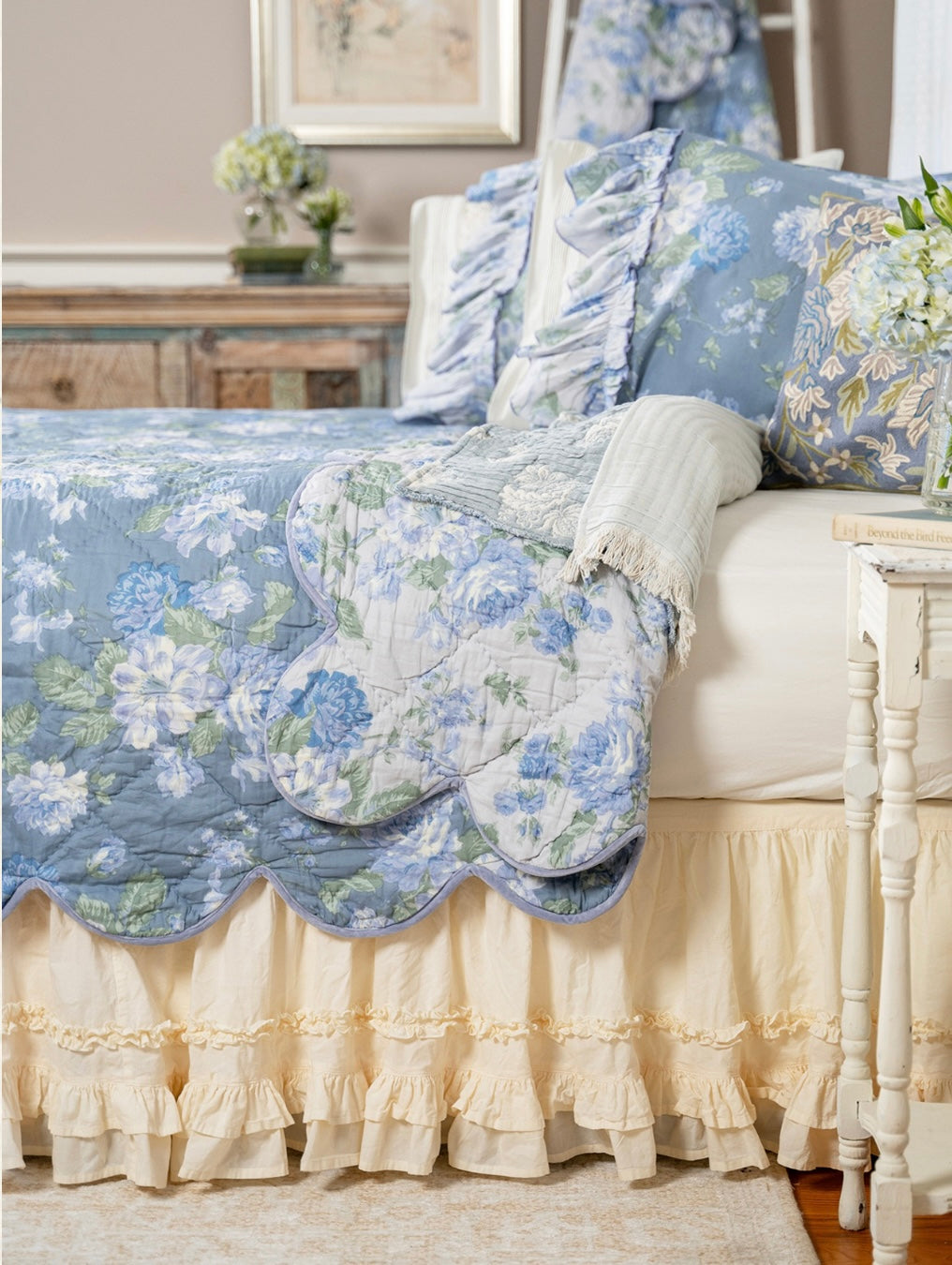 April Cornell Everlasting Quilt-King – Eveline Street Clothing