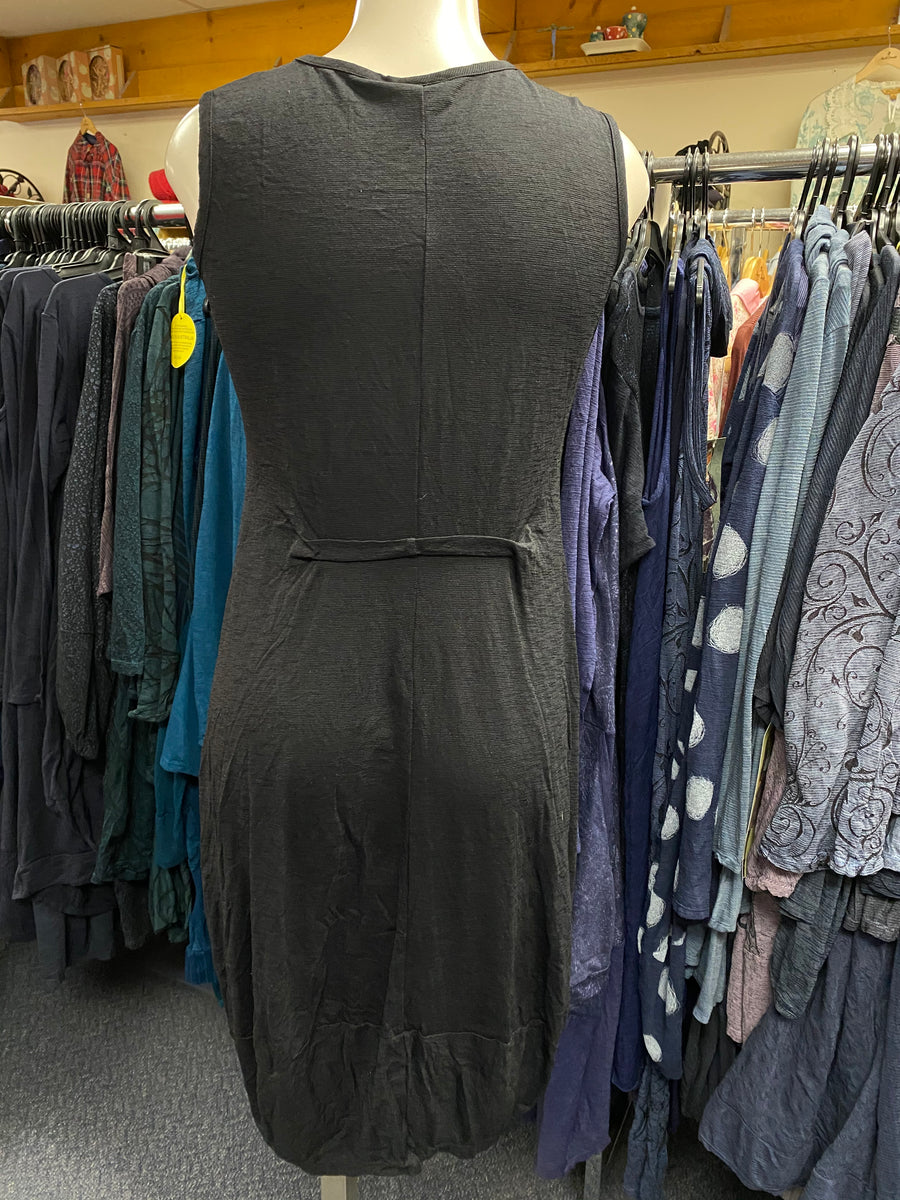 Valia Clothing Australian Ultrafine Merino- Bubbly Dress Black ...